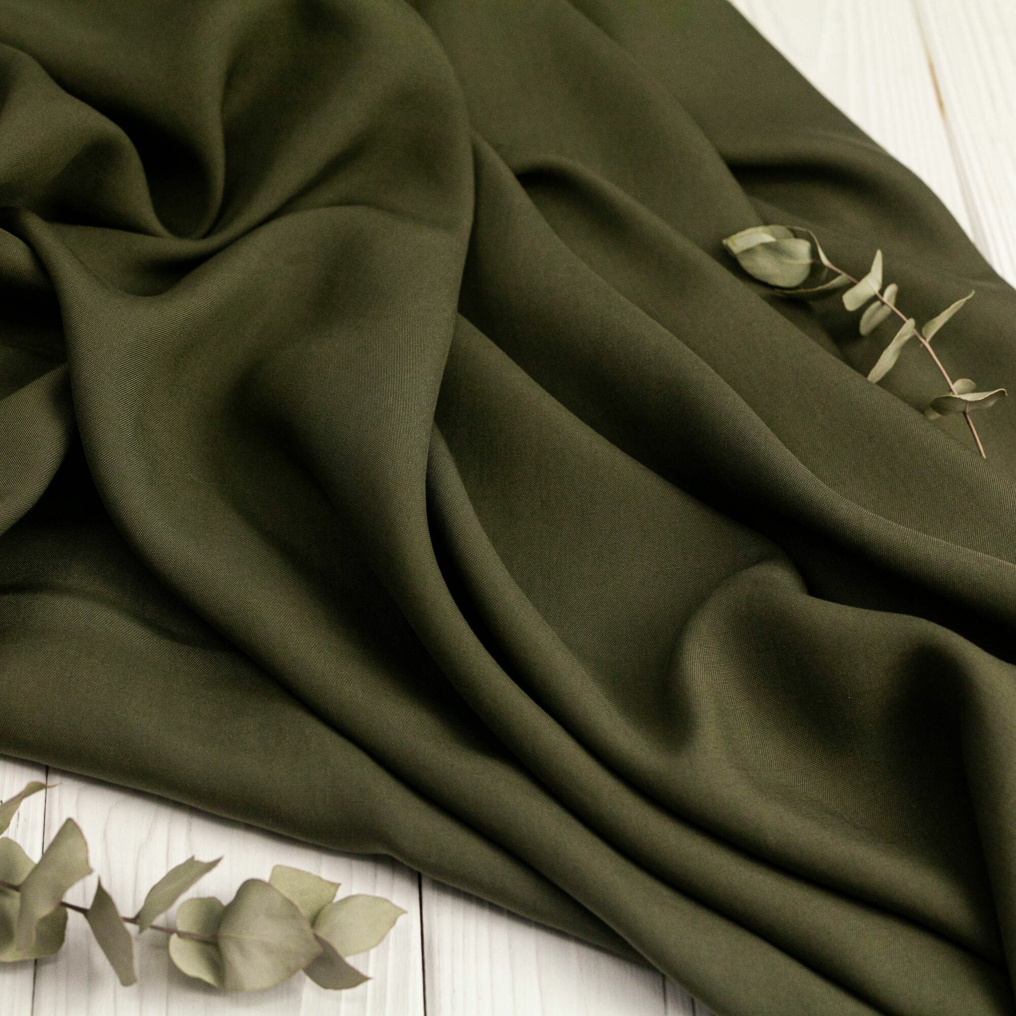 Тенсель, ширина 140 см. Отрез 1.5 м