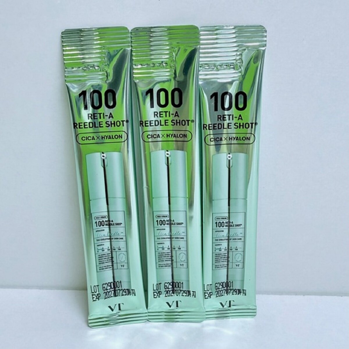 Vt Инновационное средство с бакучиолом и ретинолом (2мл 3шт) Reti-A Reedle Shot 100