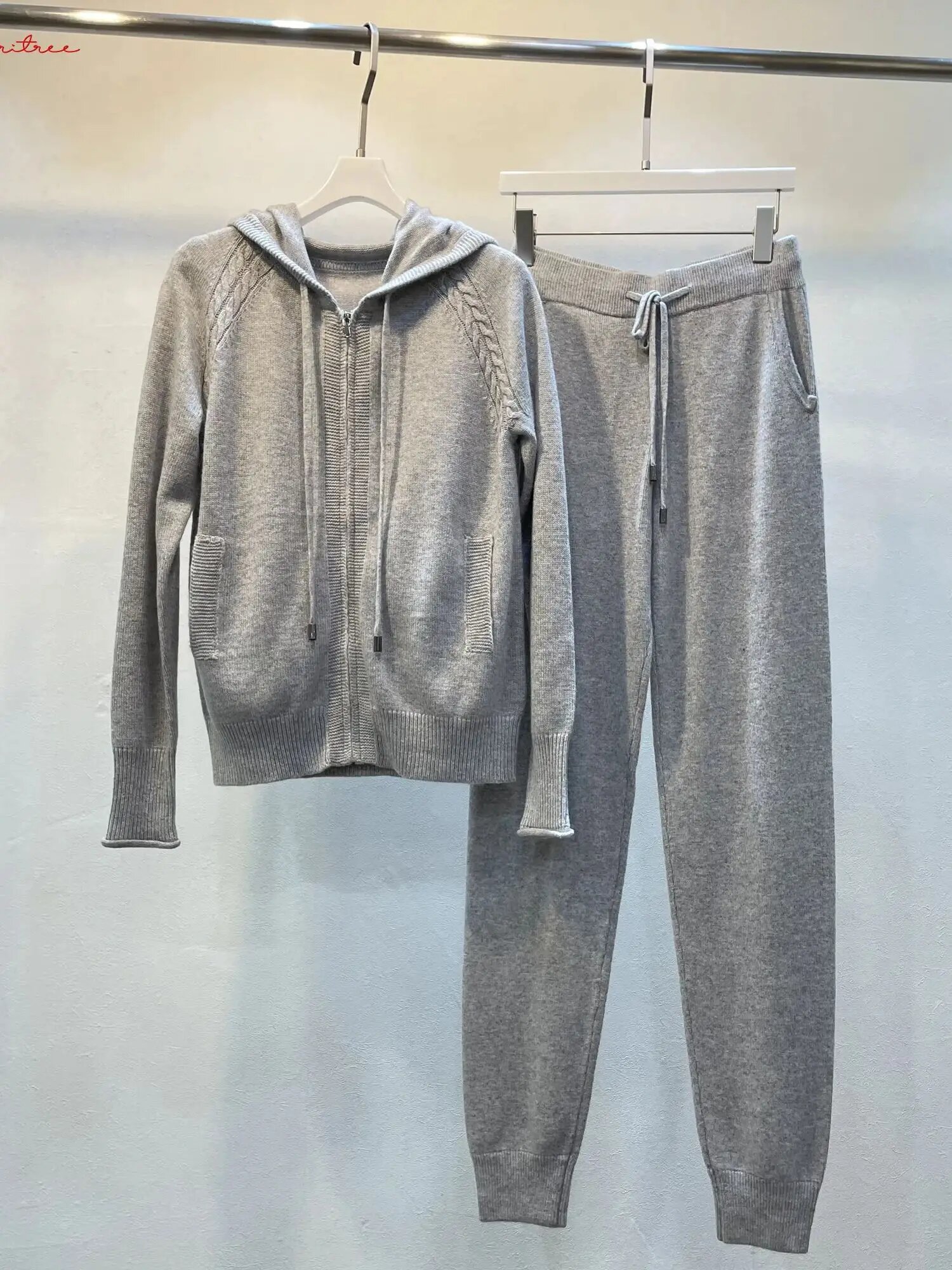 Комплект одежды