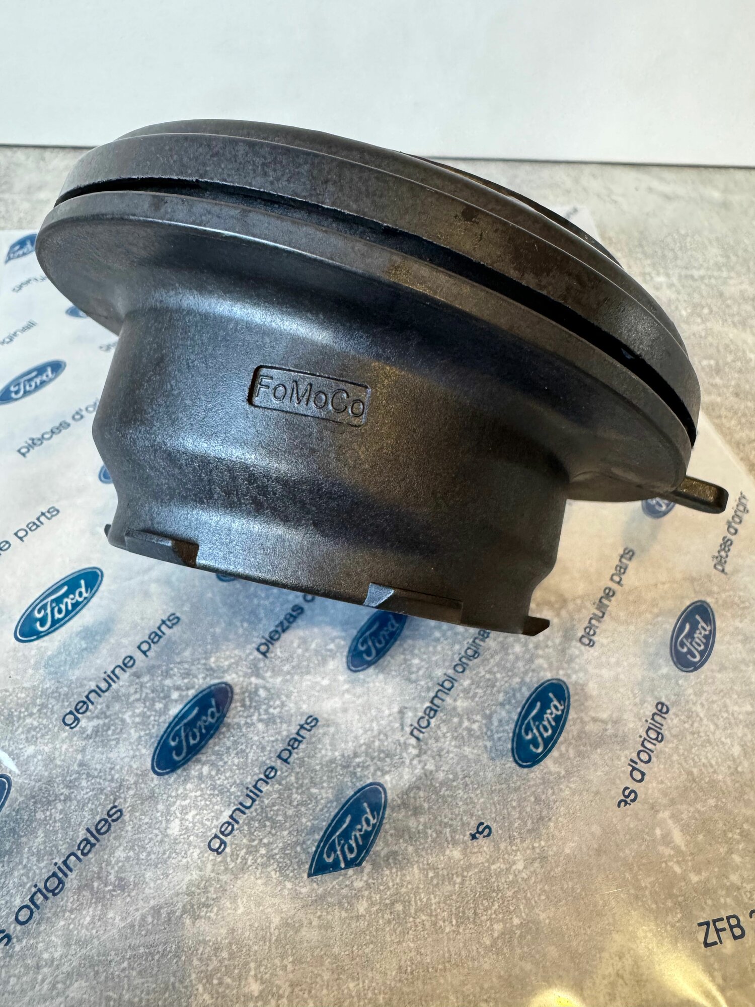 1539863 Оригинальный опорный подшипник Ford