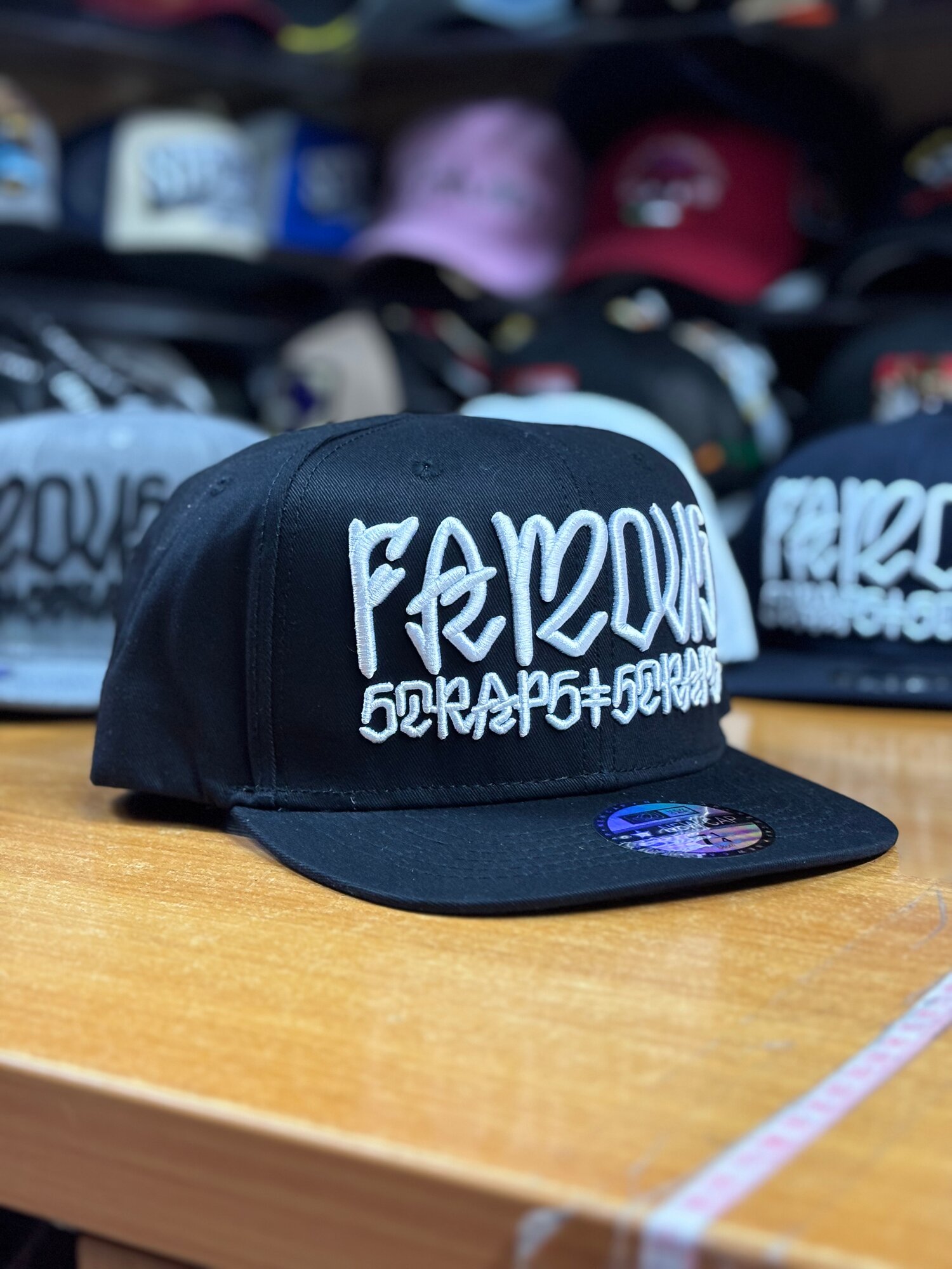 Бейсболка  Снэпбэк кепка Thug Life для мужчин