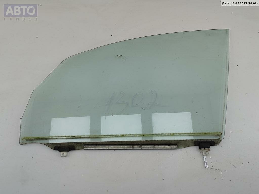 Стекло двери передней левой Toyota Corolla Verso