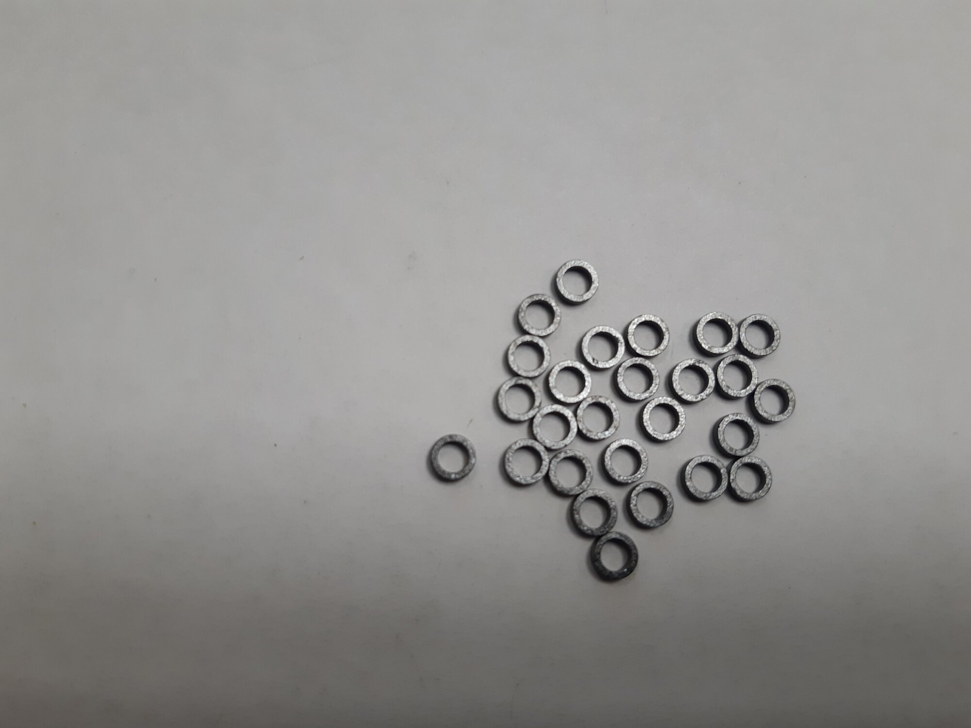 Ферритовое кольцо 4*2.8*1.3мм М2000НМ (упаковка 20 штук)