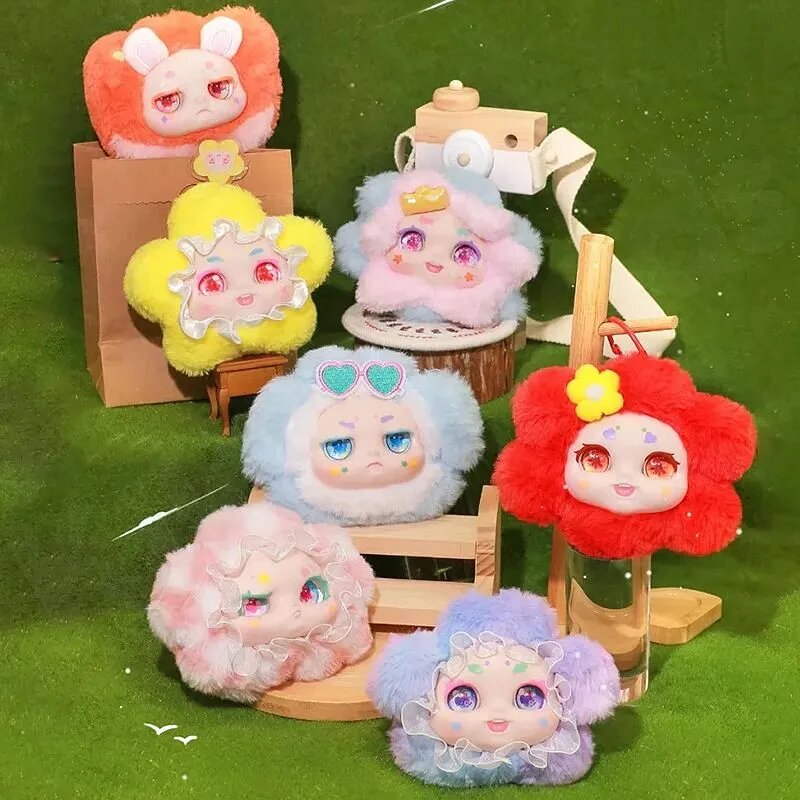 Мягкая игрушка KIMMON 556113 История цветочного острова брелок сюрприз коробка