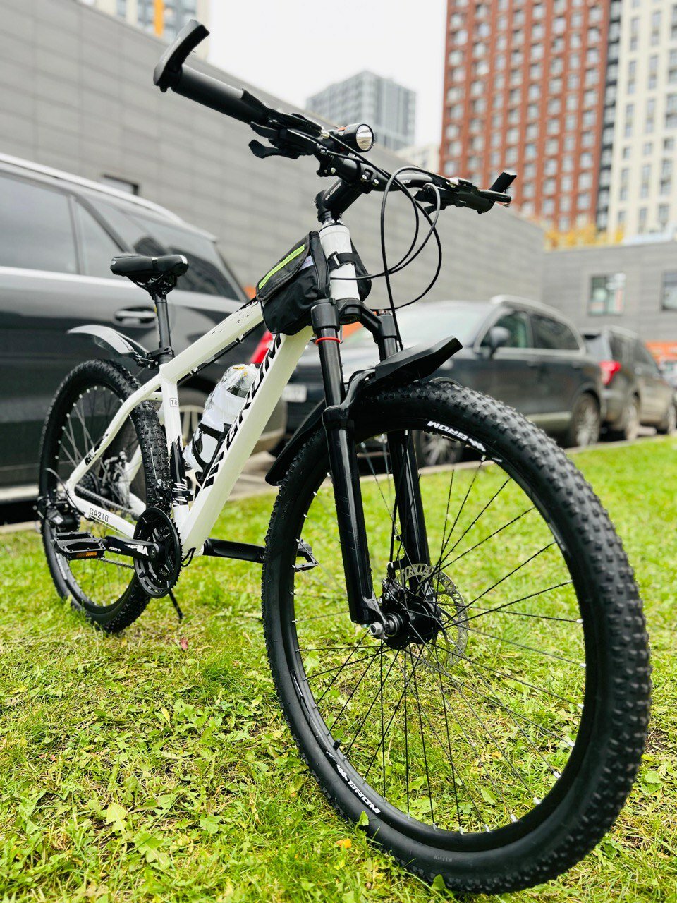 Горный взрослый велосипед GROM 27.5 дюймов / городской мужской и женский велик для прогулки / белый