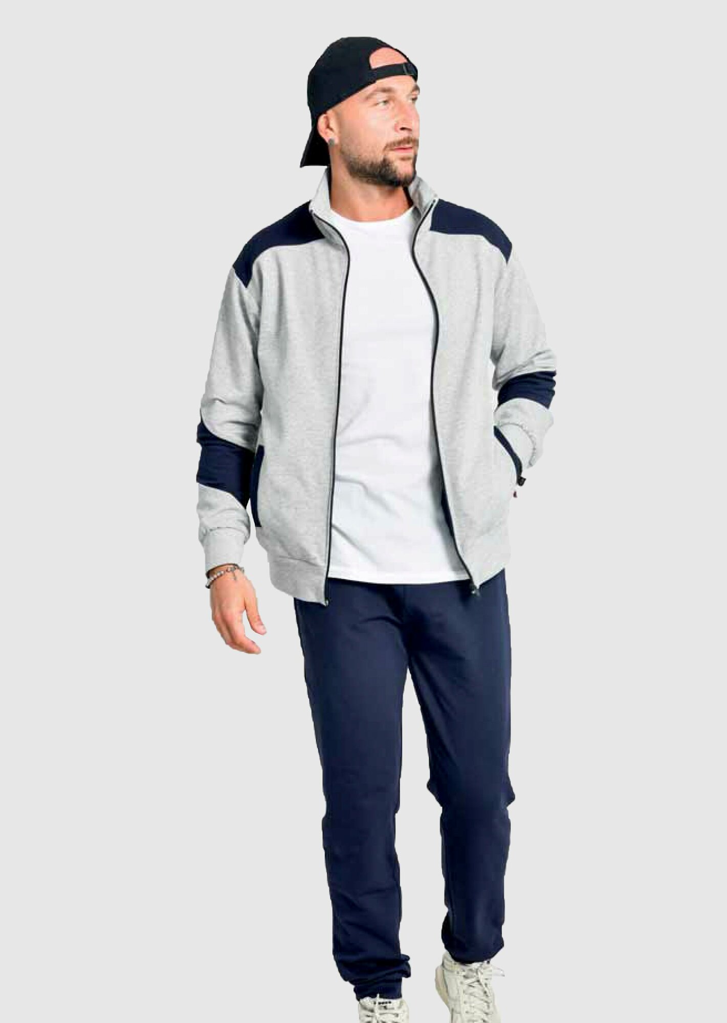 Комплект одежды