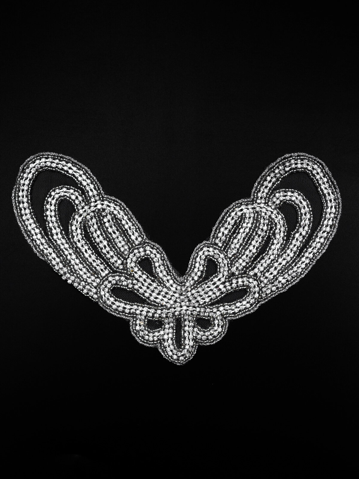 Изысканная нашивка на одежду для декора в форме крыльев бабочки, 18х5 см