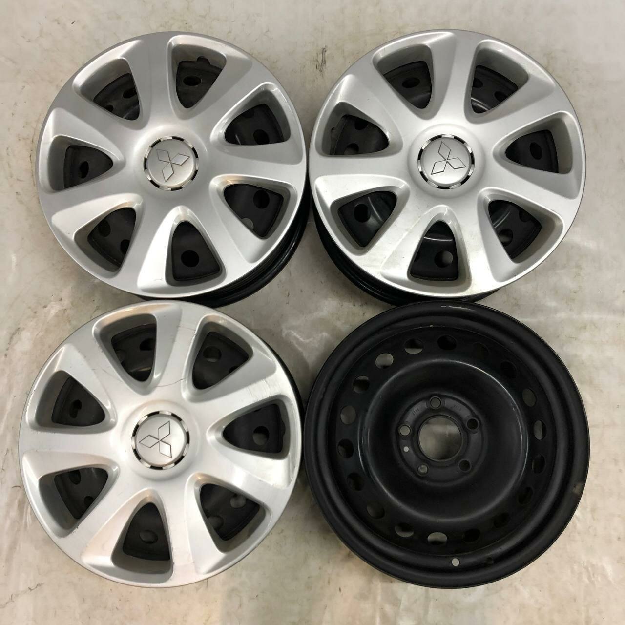 Колесные диски Штампованные 16x6.5 PCD 5x114.3 D67.1 ET38 (Реплика)