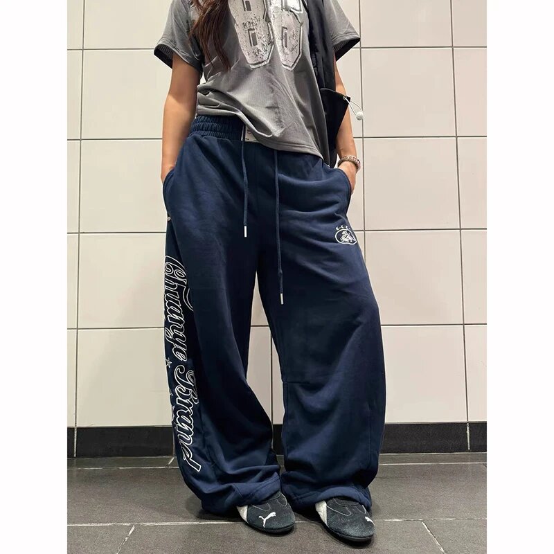 Брюки спортивные