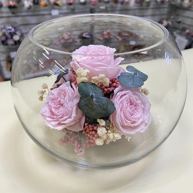 Натуральные пионы в стекле, вакуум