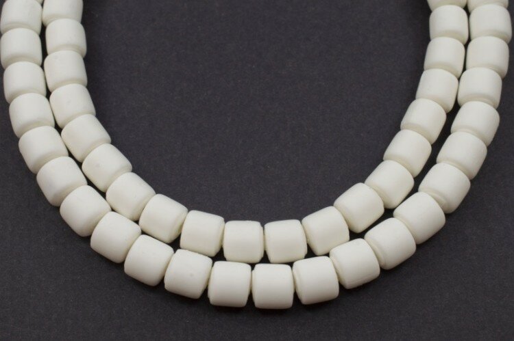 Бусины каучуковые цилиндрические 6х6мм, отверстие 1,8мм, цвет белый, 524-064, 1 нить (около 38см, около 60шт)