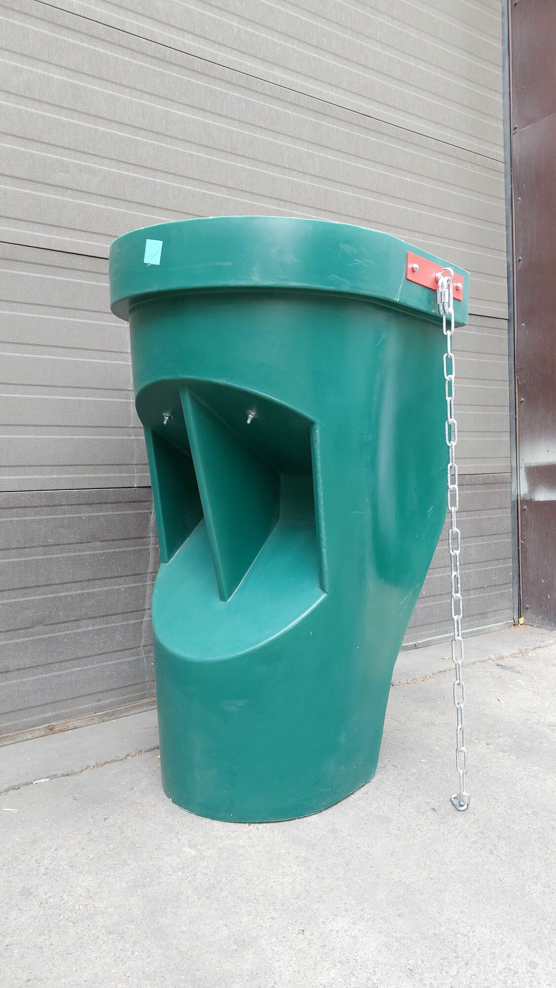 Гаситель скорости мусороспуска (мусоропровода) пластиковый с металлическим вкладышем