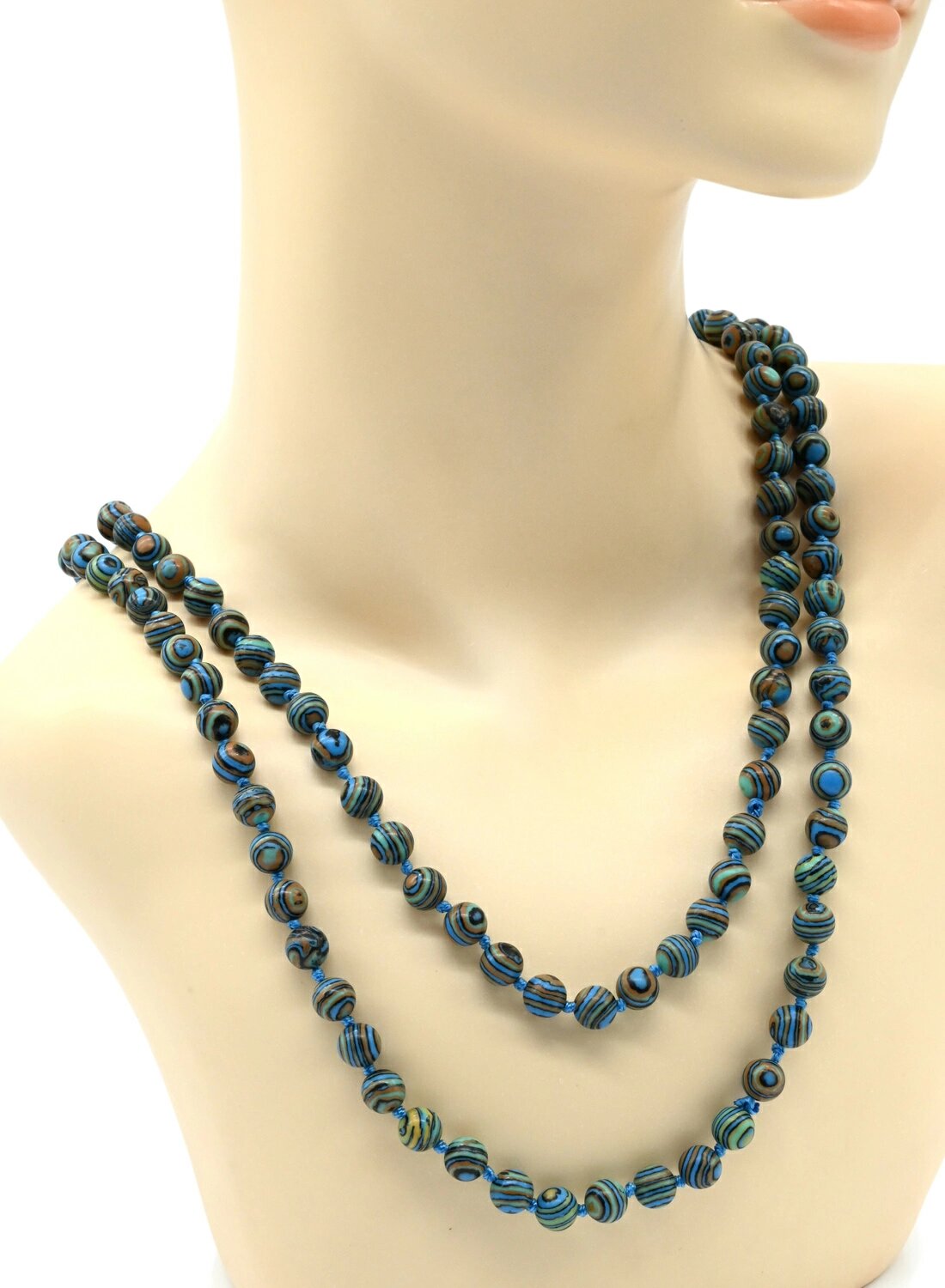 Бусы, хризоколла