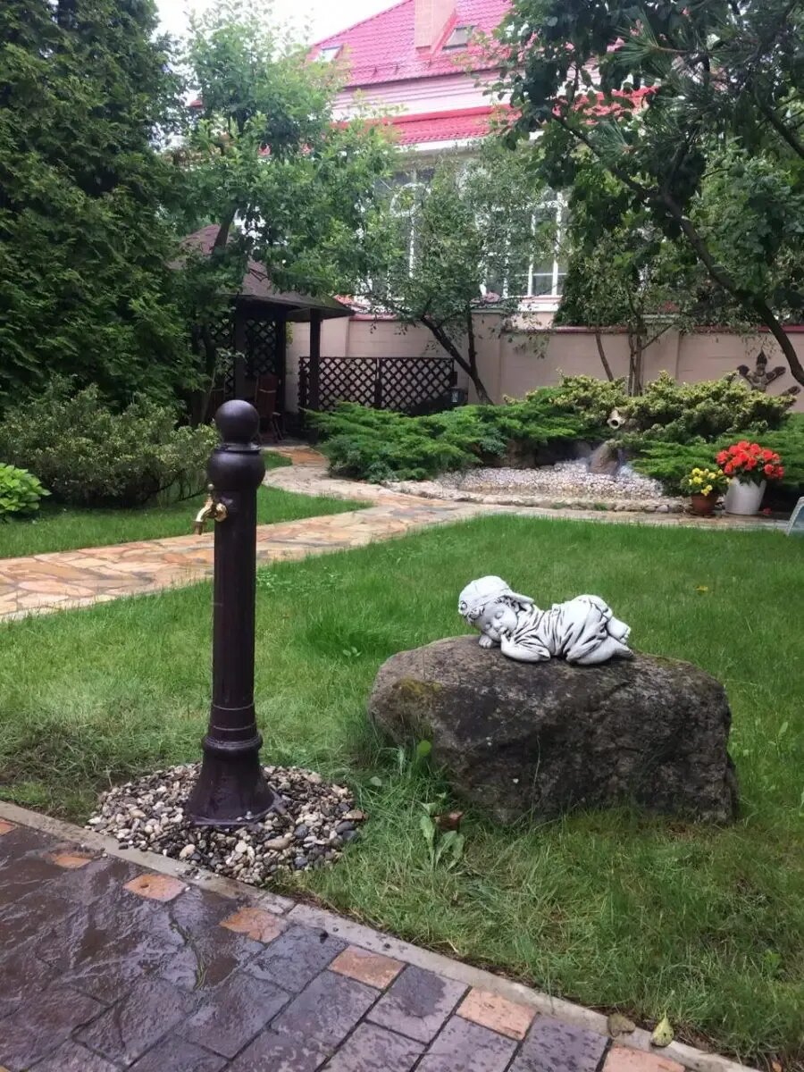 Садовая колонка для воды Garden & Landscape Quality