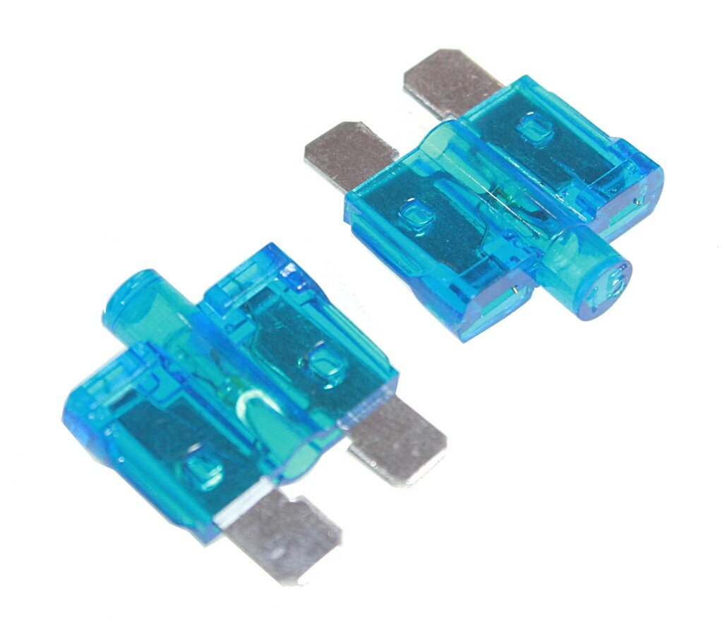 Предохранитель MEDIUM (стандарт) с индикатором 15A (19,1x5,1мм, h18,8) W270-1