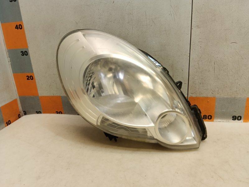 Б/У Дефект-крепление сломано, оригинал, до 2013 года Фара правая Renault Kangoo 2011 2, KW0 411470 RENAULT арт. 260106220R