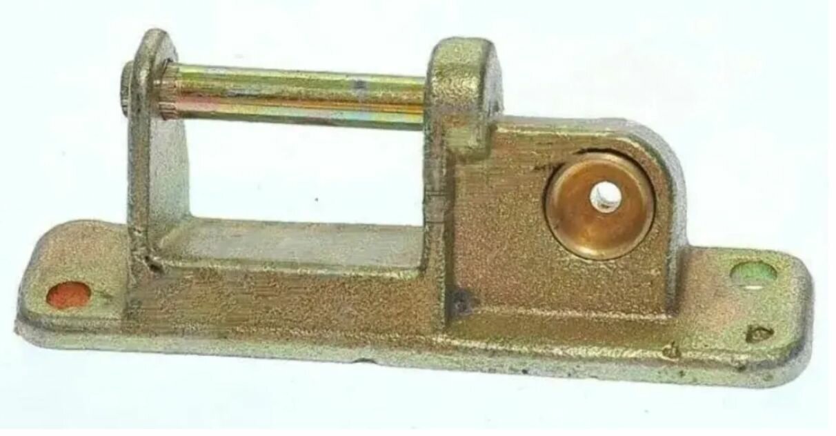 Фиксатор замка двери задка ВАЗ 2111