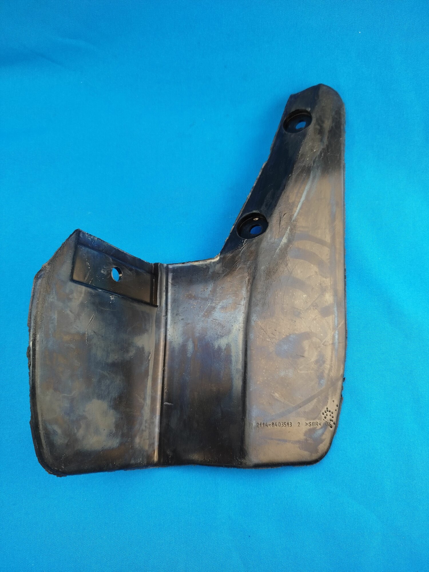 Брызговик передний левый "БРТ" для автомобилей ВАЗ 2114-15