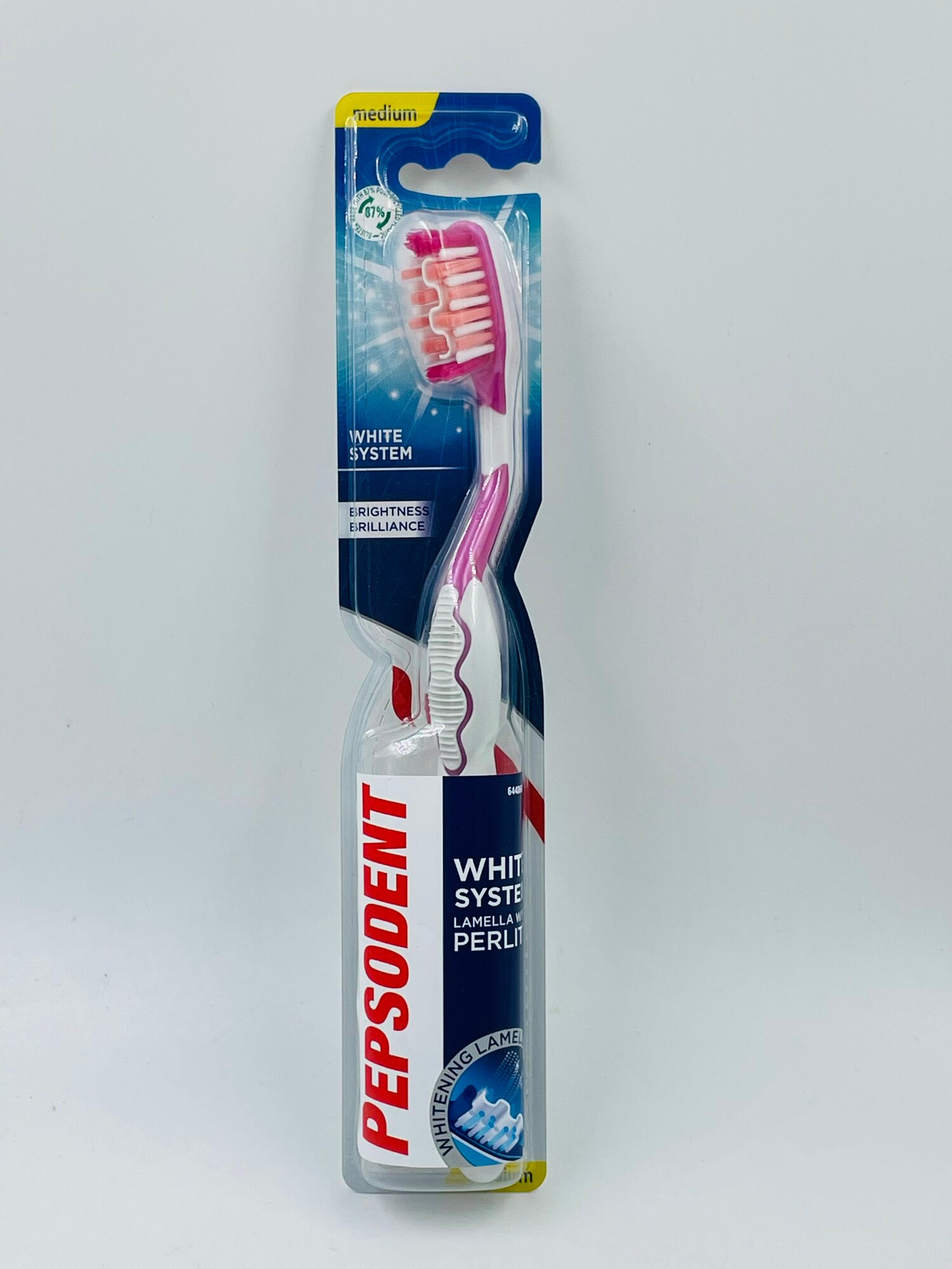 Pepsodent Зубная щетка с перлитом White System Medium средней жесткости, 1 шт, розового цвета (из Финляндии)