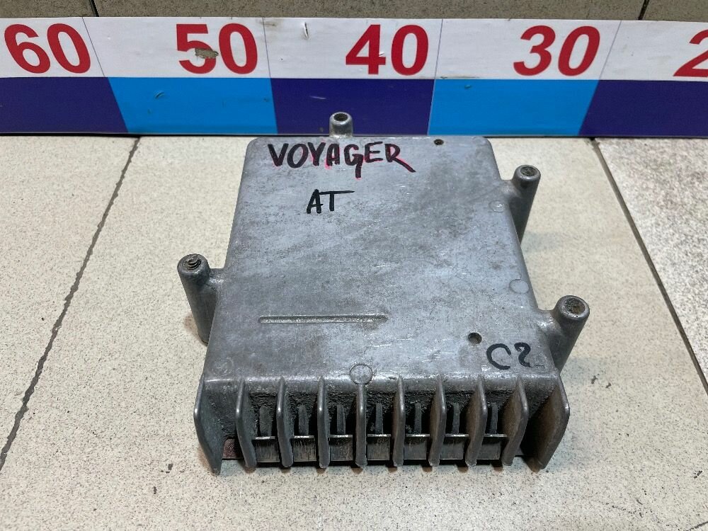 Блок управления АКПП Chrysler Voyager III 04686465AB