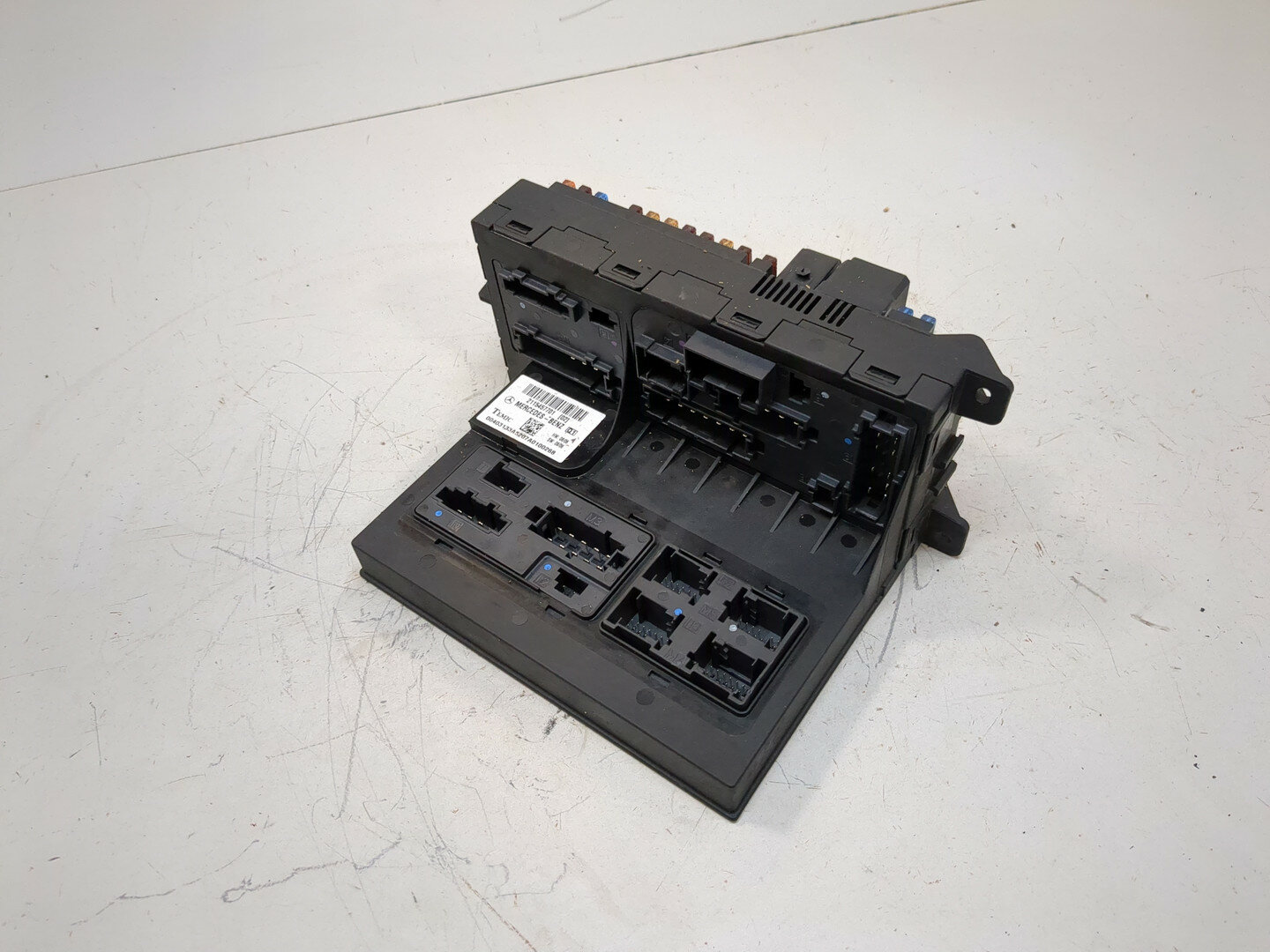 Блок предохранителей Mercedes E W211 Б/У