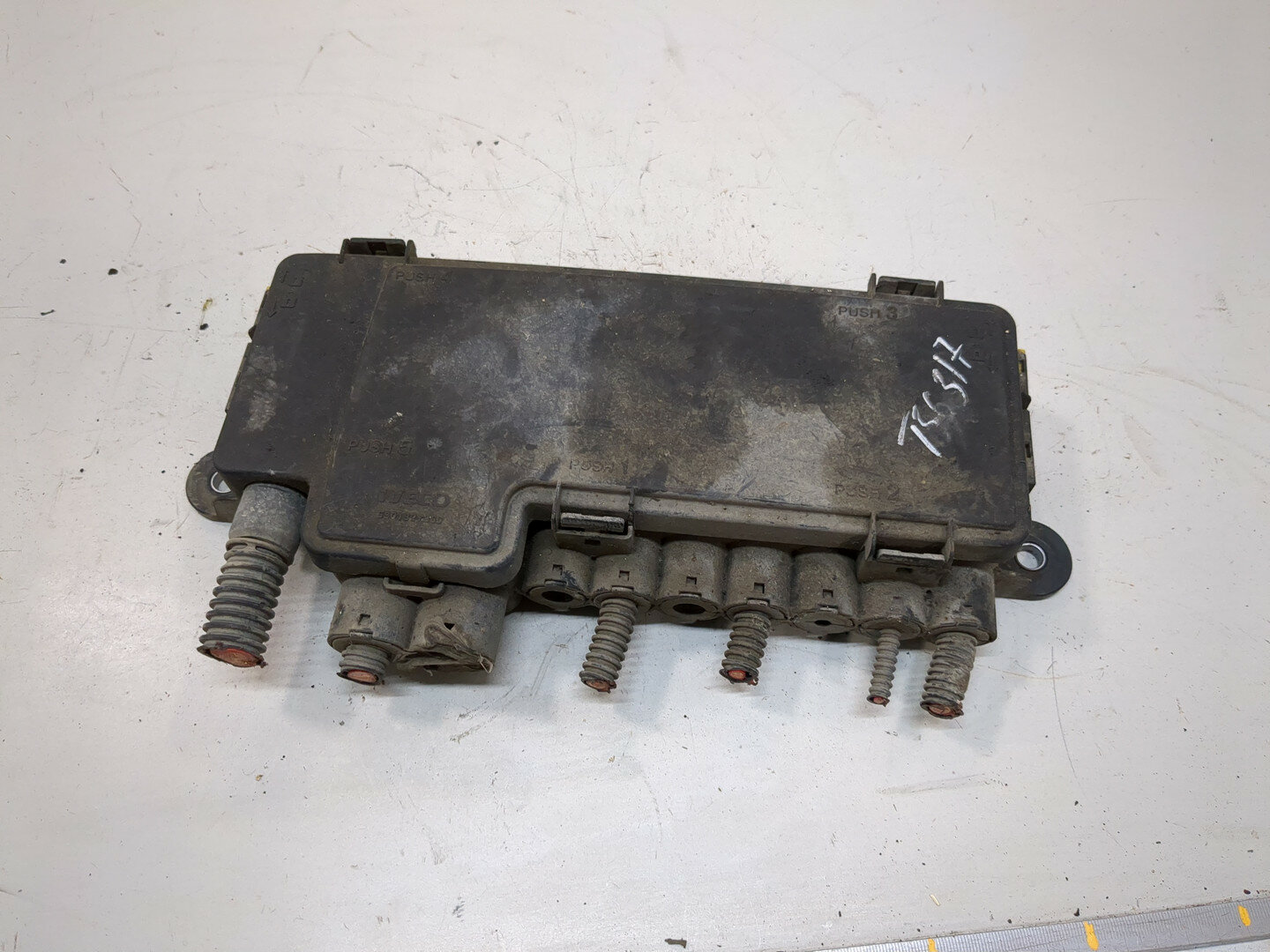 Блок предохранителей Iveco Stralis Б/У