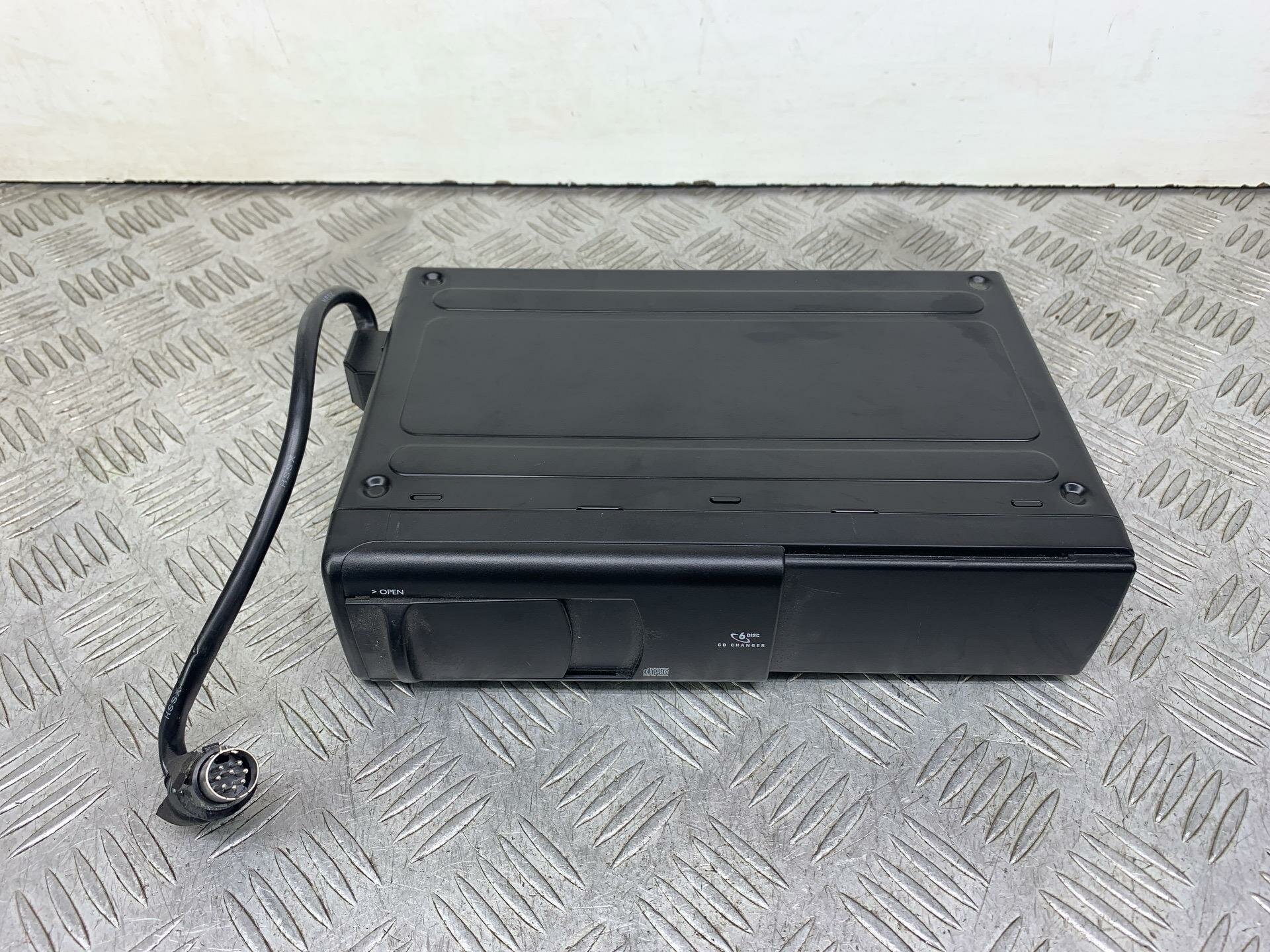 CD-чейнджер Lancia Thesis 2005 902231063209