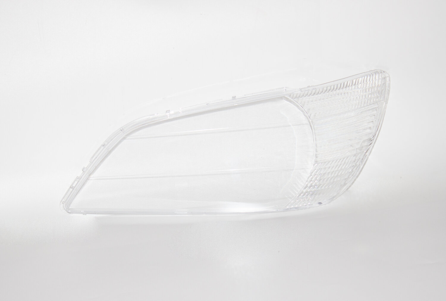 Стекло фары LEXUS IS / TOYOTA ALTEZZA (1999-2001) (левое)