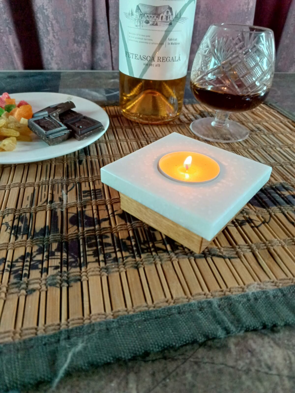 Подсвечник из Серии "Комдрег" из Иск. камня и дерева,