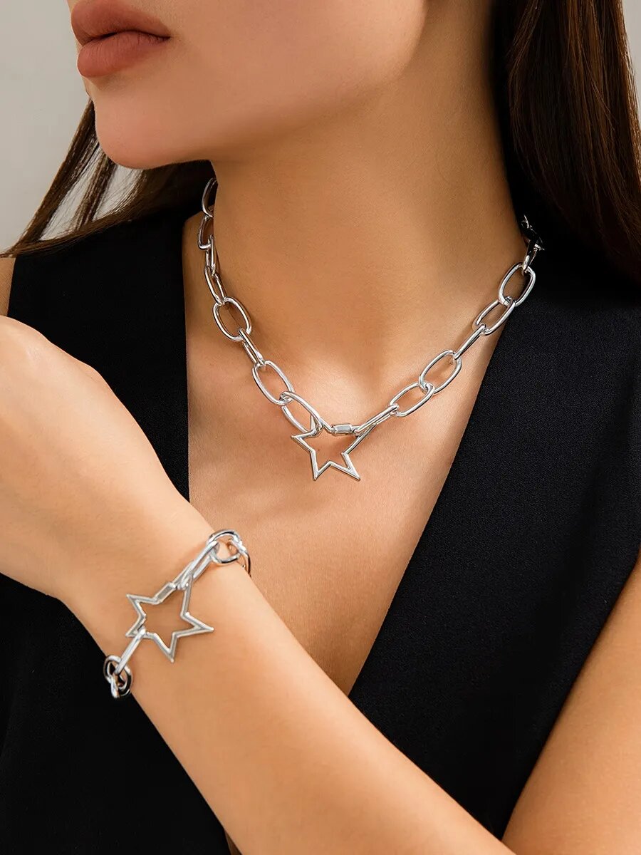 Комплект бижутерии: браслет, колье