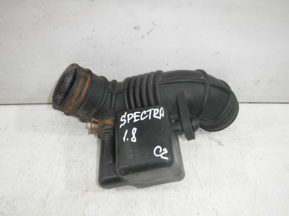 Патрубок воздушного фильтра Kia Spectra I 0K2A513220