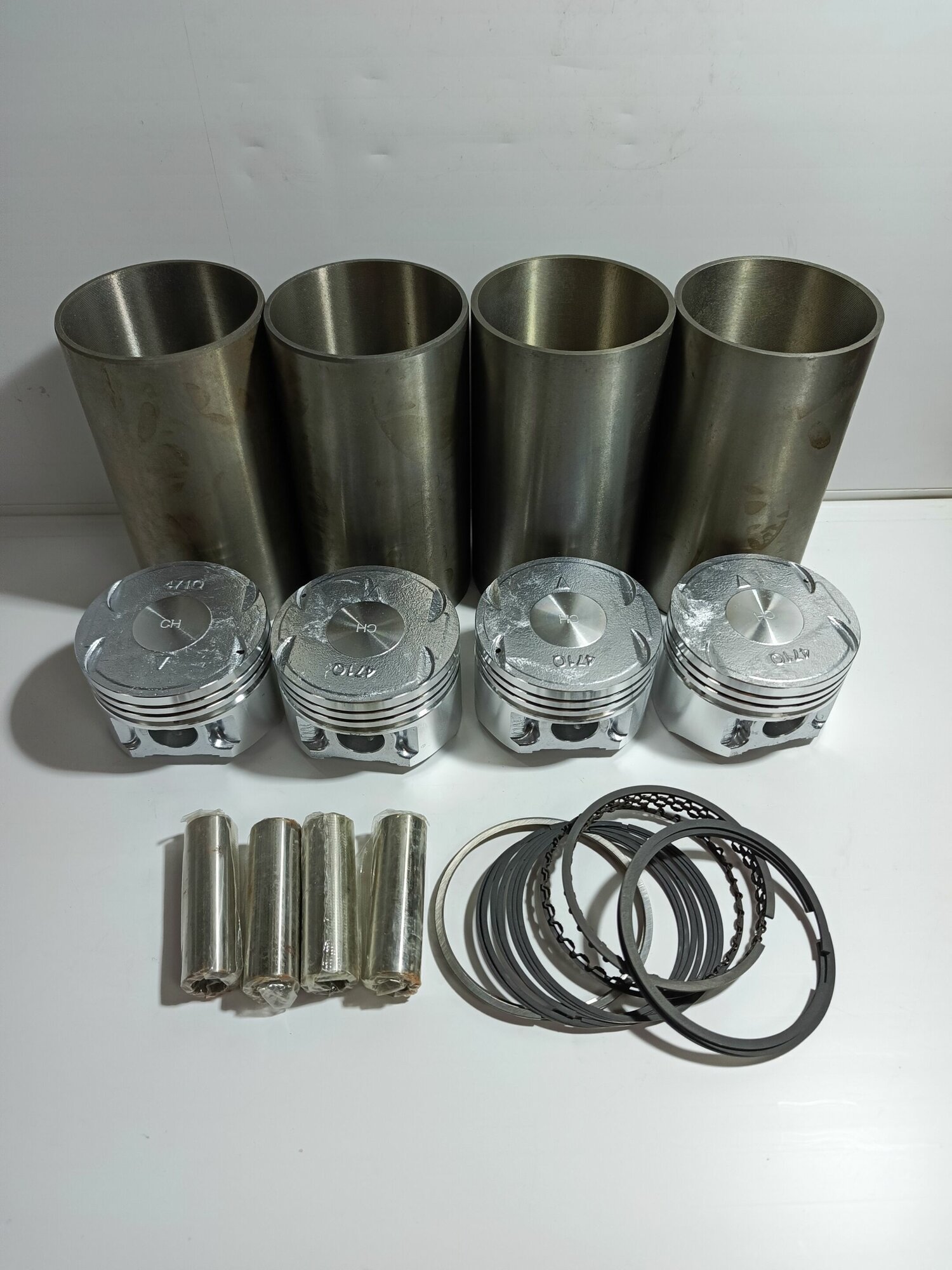Поршневая группа (гильзы, поршни, пальцы, кольца) Hafei Simbo [1.3 16V 5MT хетчбэк] 471Q100400111