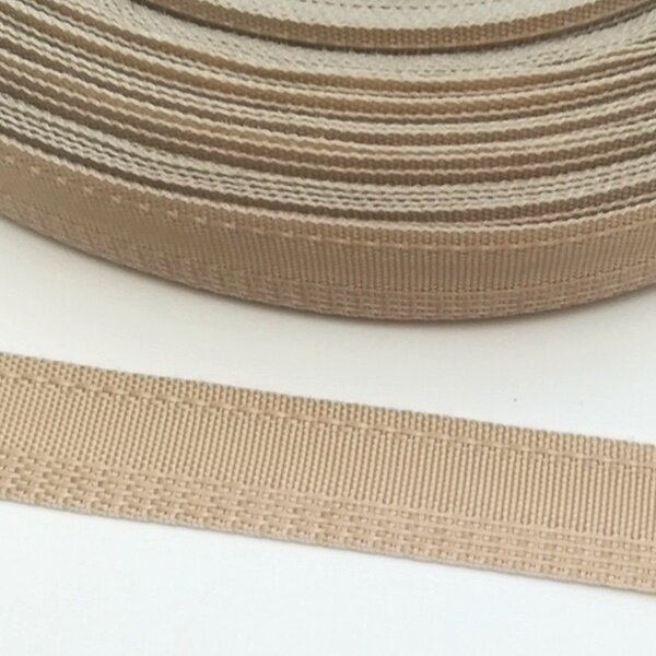 Брючная лента Красная лента бежевая, 15 мм, 50 м