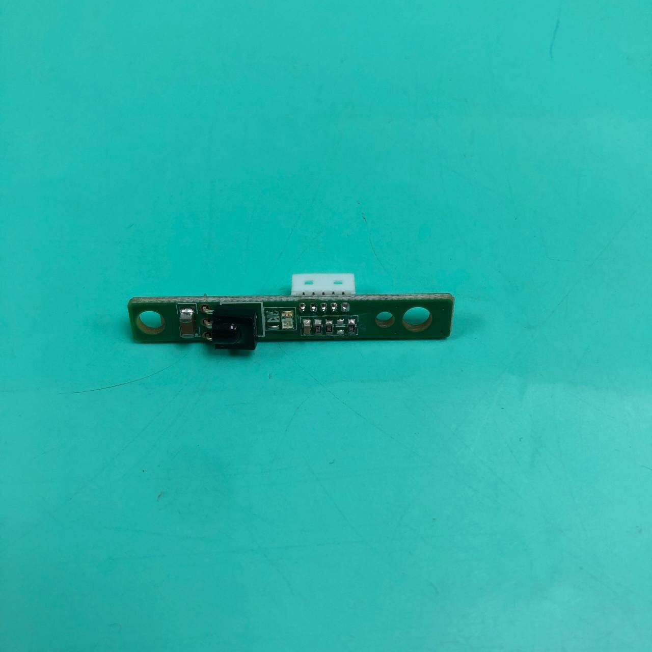 Ик приемник R28-S00271-0120 STARWIND SW-LED32BA201