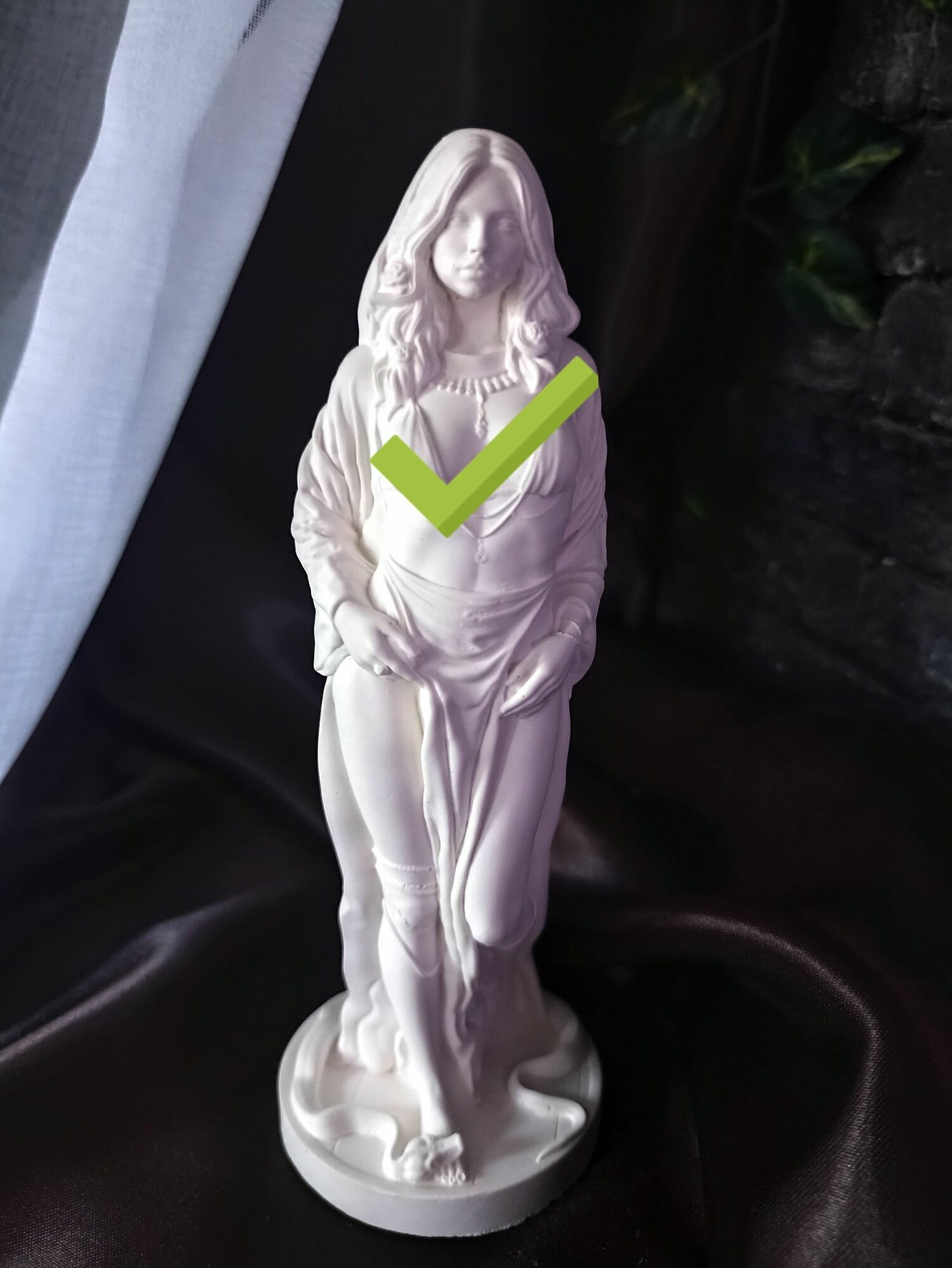 Статуэтка из гипса "Гармония"