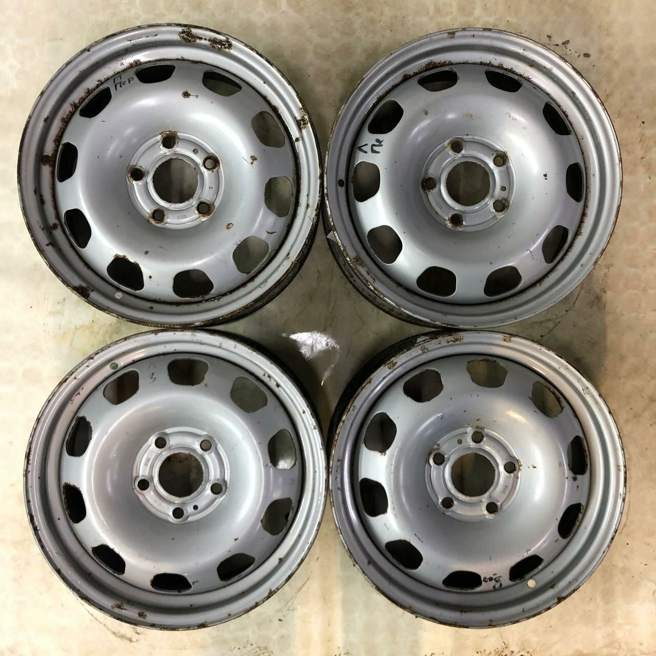 Колесные диски Штампованные 16x6.5 PCD 5x114.3 D66.1 ET50 (Реплика)