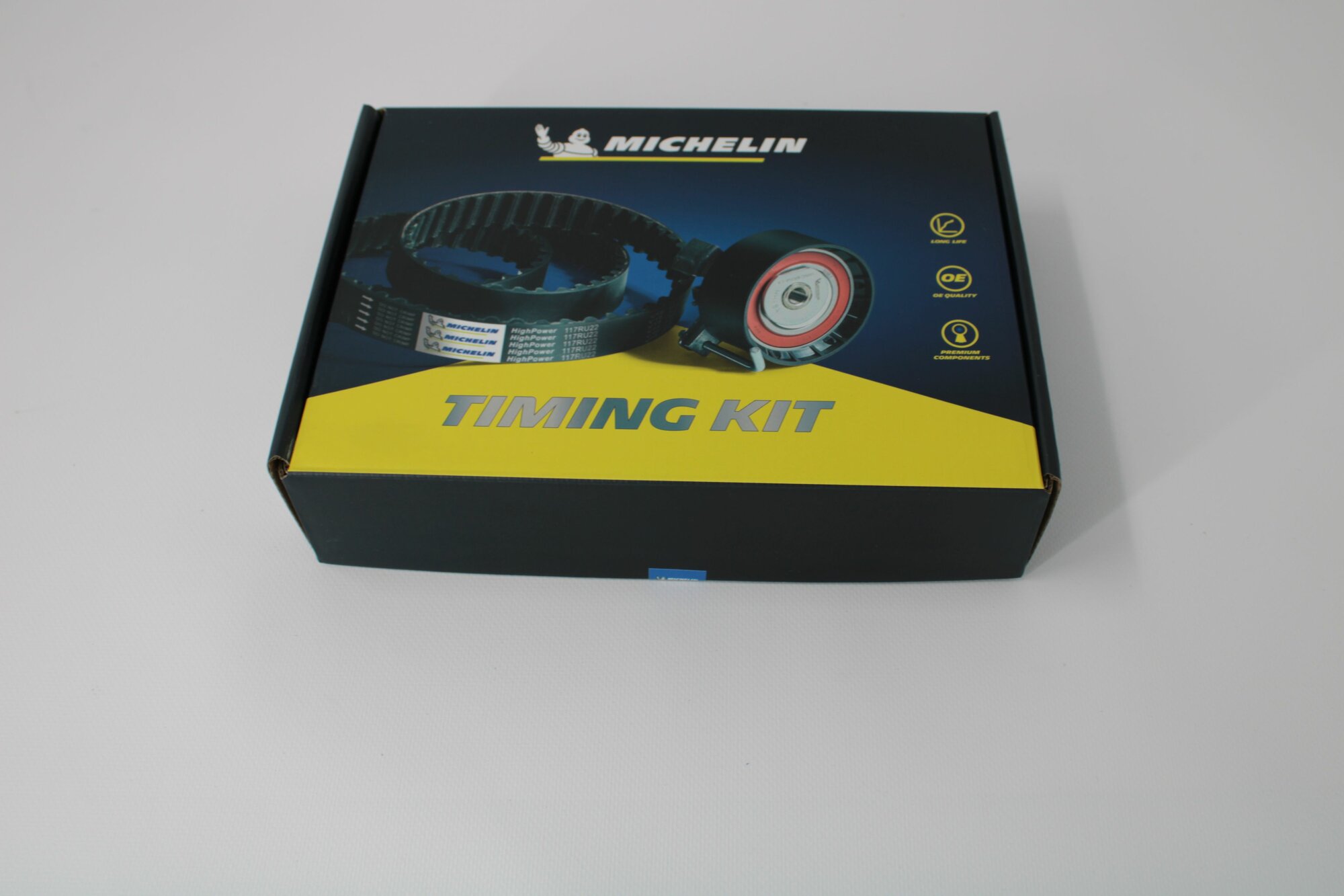 Ремень ГРМ комплект с роликом для Хендай Элантра, i30, КИА Сид, Соул, Спектра артикул FM020457