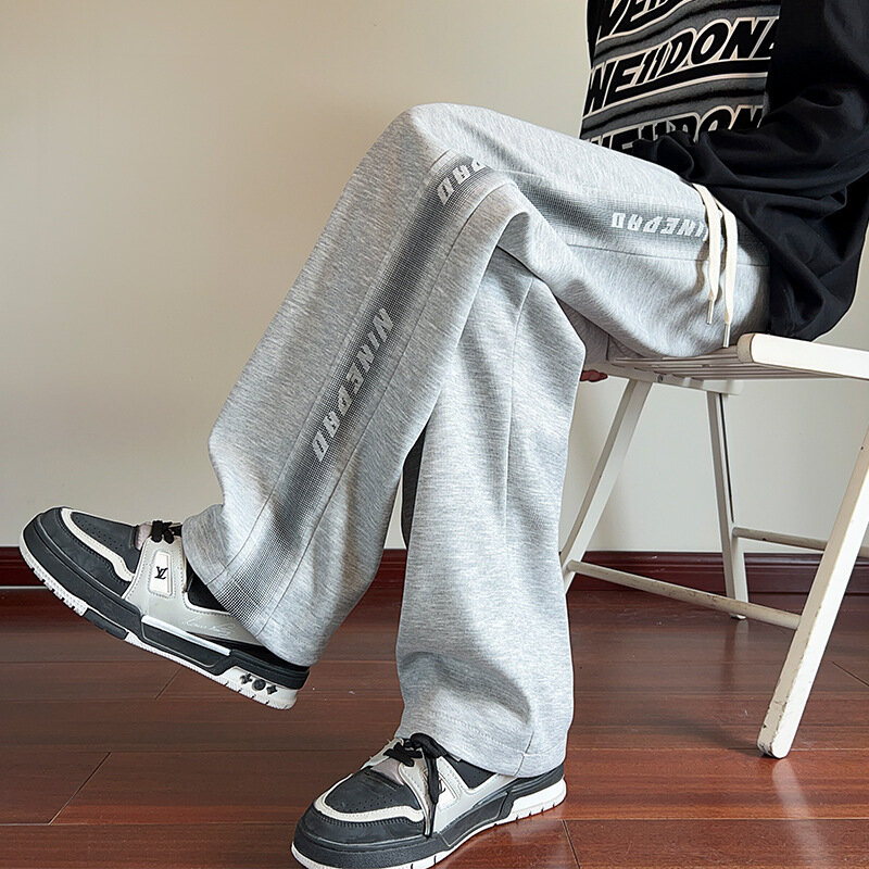 Брюки спортивные