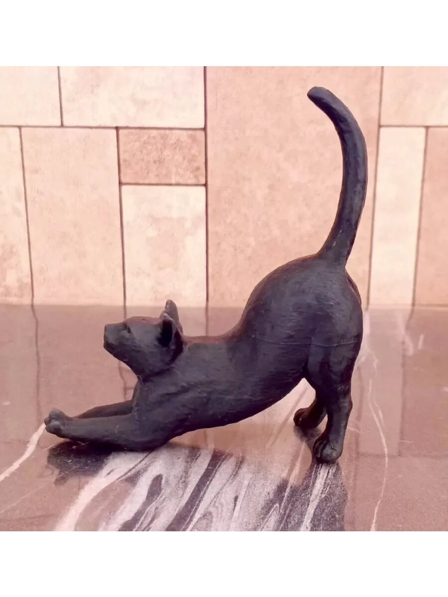 Статуэтка милый котик