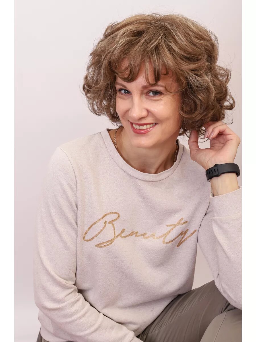 Парик волнистые волосы