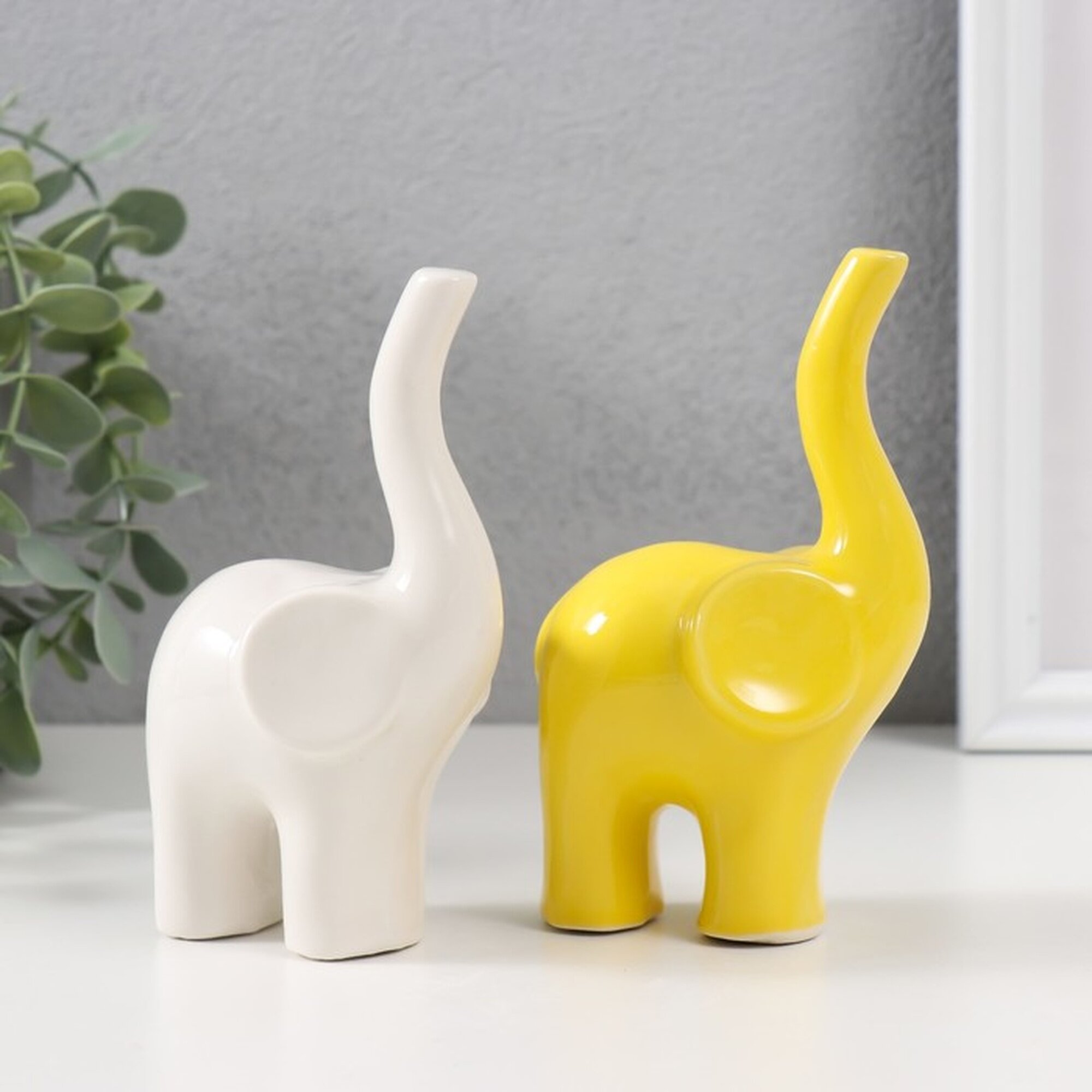 Статуэтка "Слоник", керамическая, цвет микс, 5,5 x 7,5 x 12,5 см