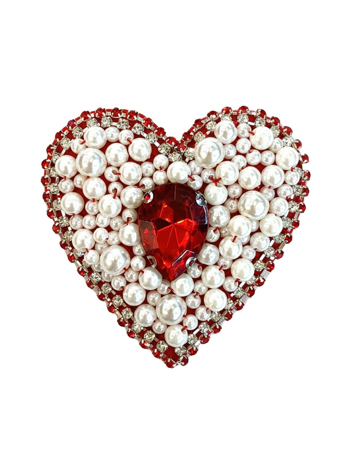 Сердечко из страз для декора