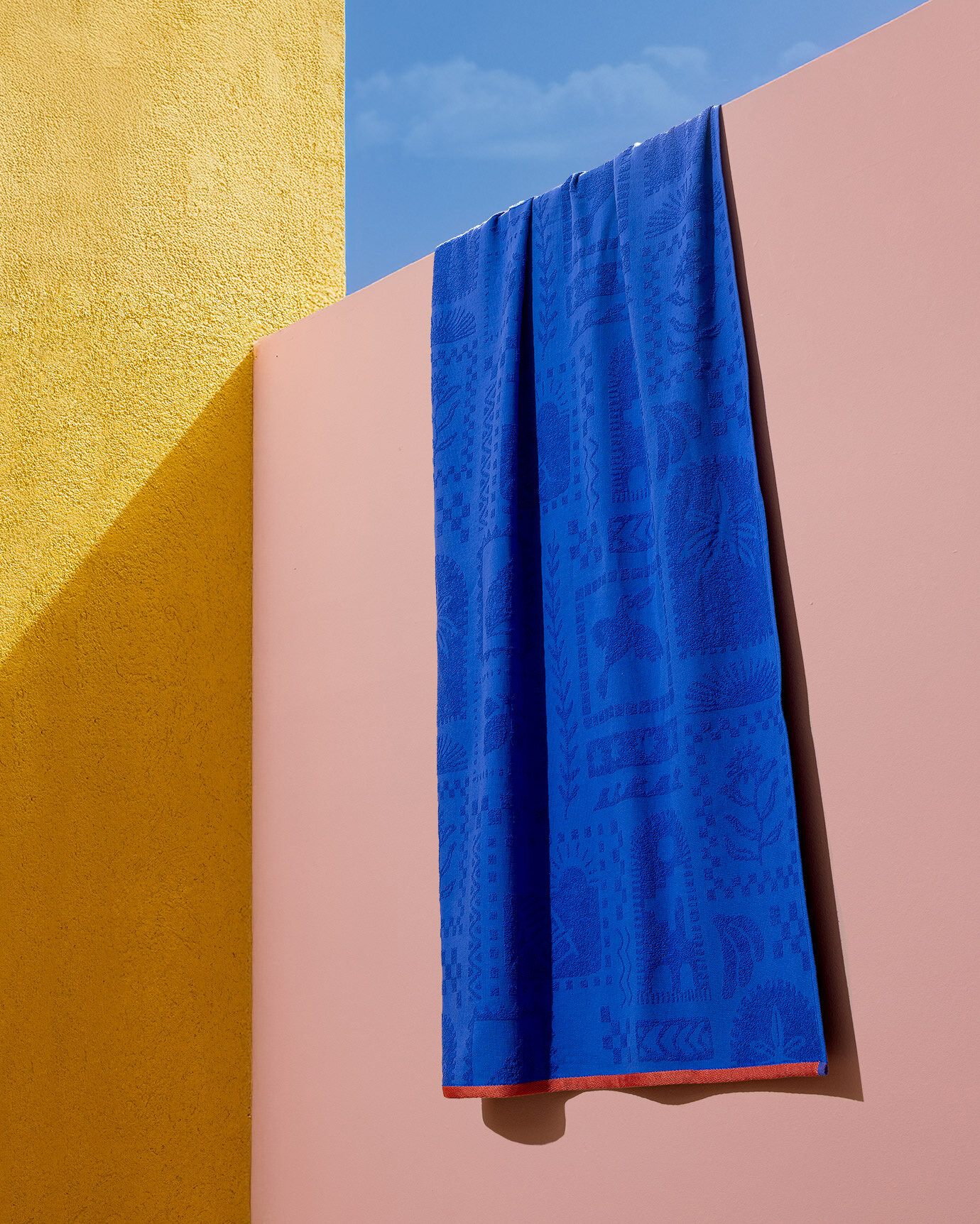 Полотенце банное, пляжное. Состав: 100% Хлопок. Размер: 70X150CM. Цвет: Синий/MAI