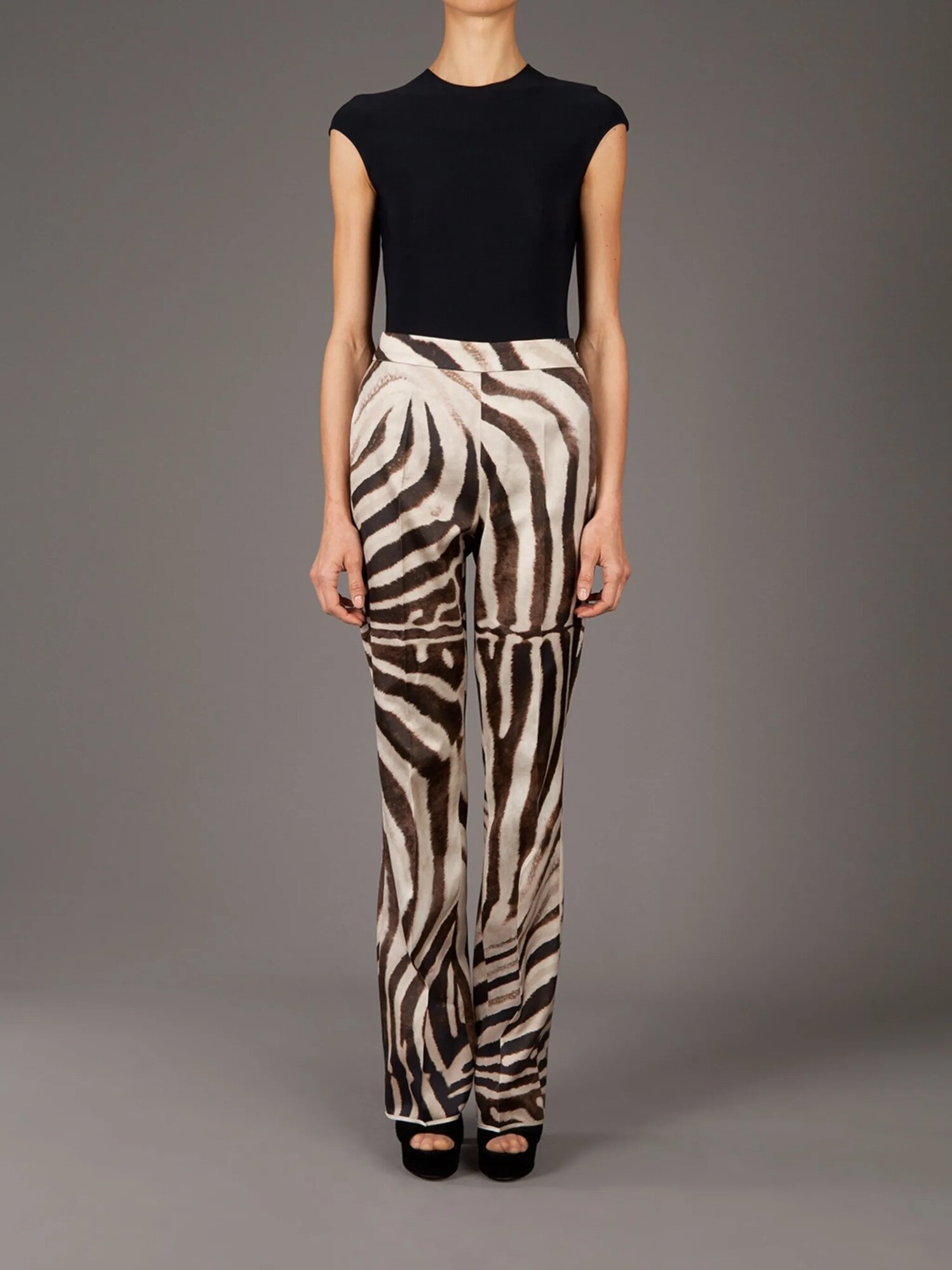 Бюстгальтер Giambattista Valli Zebra print trouser, размер 42 — фото 1