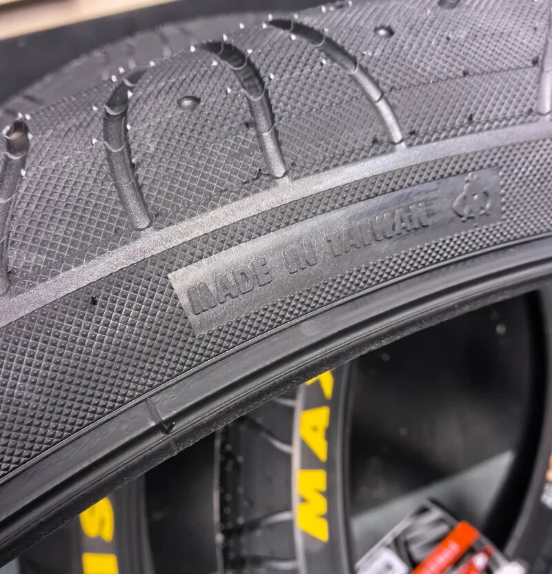 MAXXIS Hookworm 27.5x2.5 Черная BMX шина — фото 1