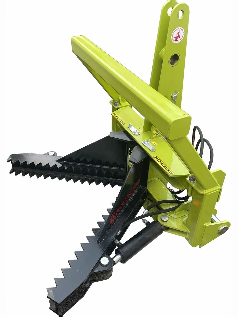 Корчеватель ВолгаАгроМаш КГ-1.1, для трактора, для удаления деревьев до 25см, зеленый