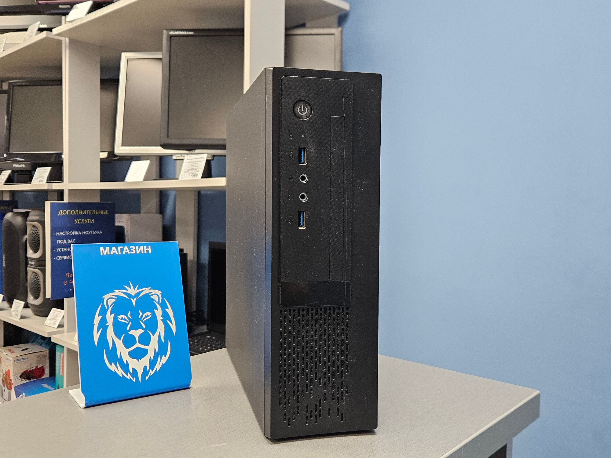 Неттоп InWin, Intel Celeron J1900, 4GB, Windows 10, SSD 120GB