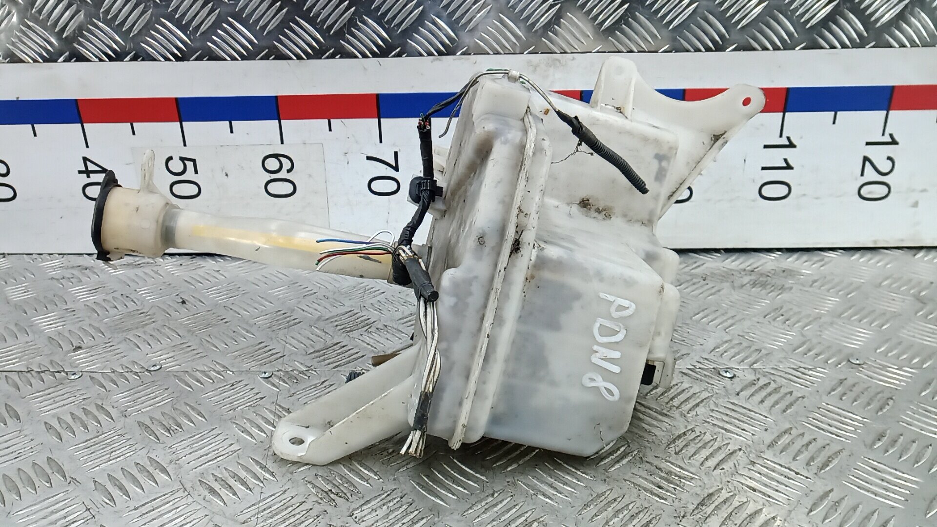 Бачок омывателя TOYOTA AURIS E150, Номер 8531512530, 8531912530