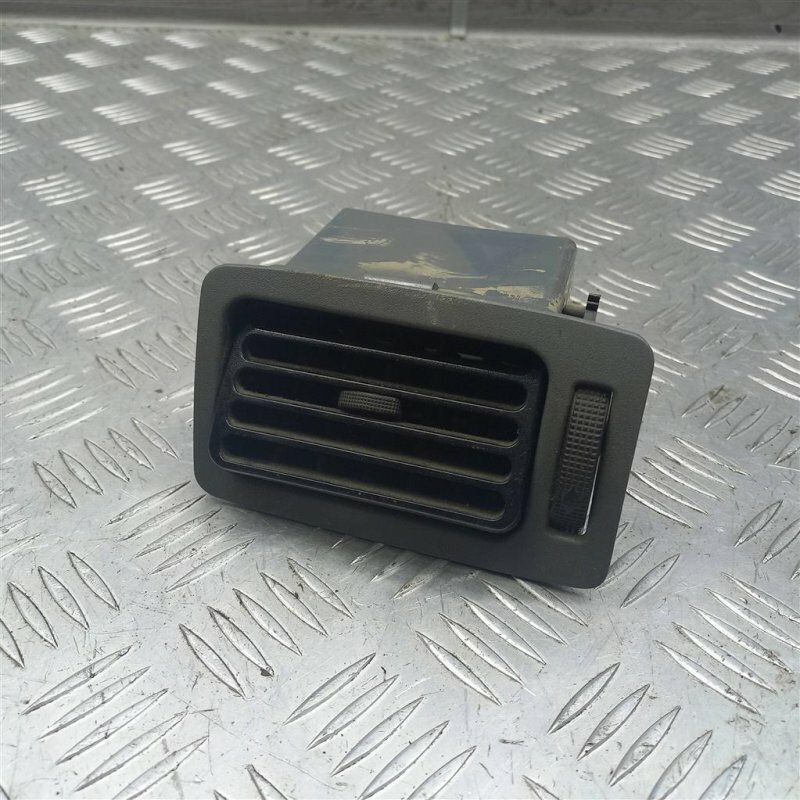 Б/У Дефлектор воздушный Chery Amulet A15 / Чери Амулет A15 1.6 SQR480ED-EF6 2006