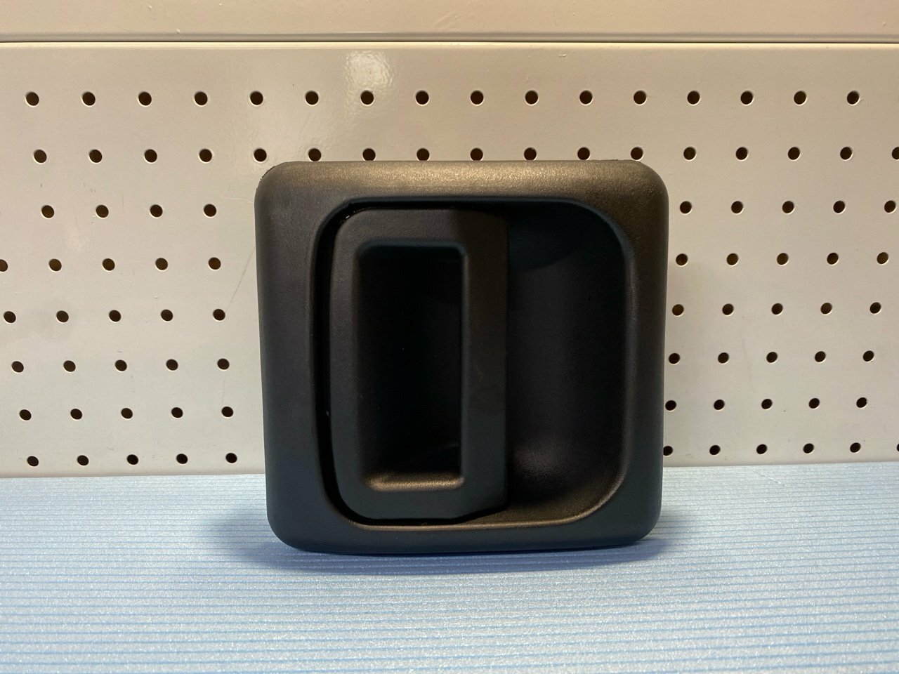 Ручка раздвижной двери FIAT CITROEN PEUGEOT DUCATO JUMPER BOXER наружная (фиат ситроен)